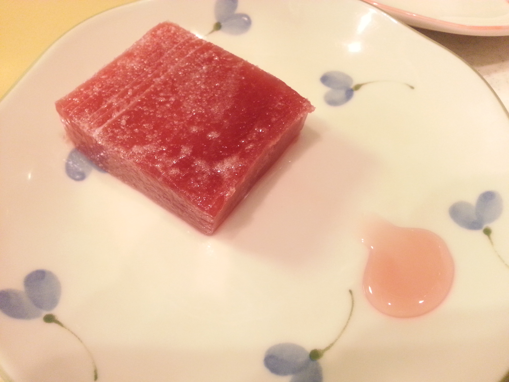 Sashimi treated with sugar or salt to compare tastes (tuna & salmon ...